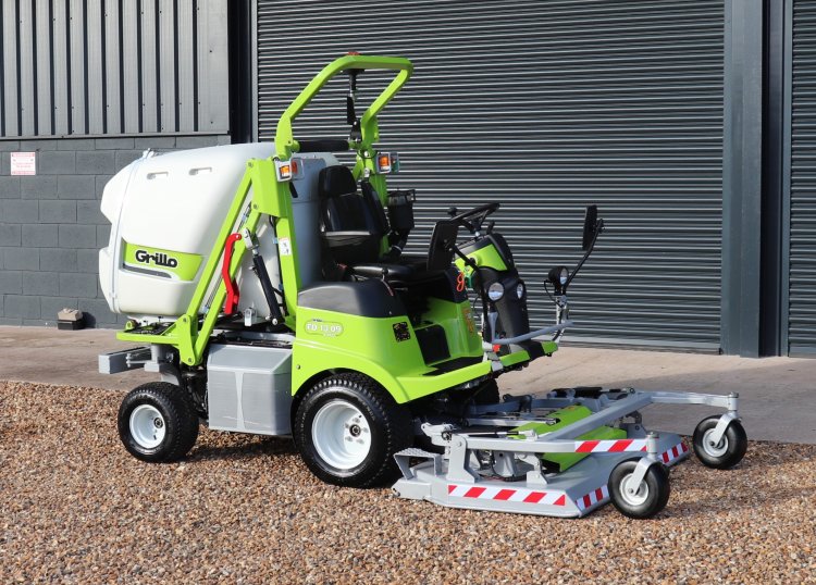 Used Grillo FD 13.09 4WD Out Front Mower for sale