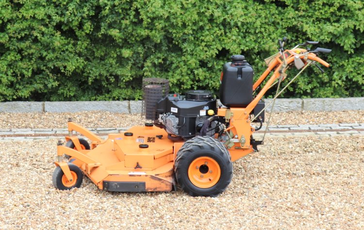 Used Scag SWZ 48 Hydro Drive Mower for sale