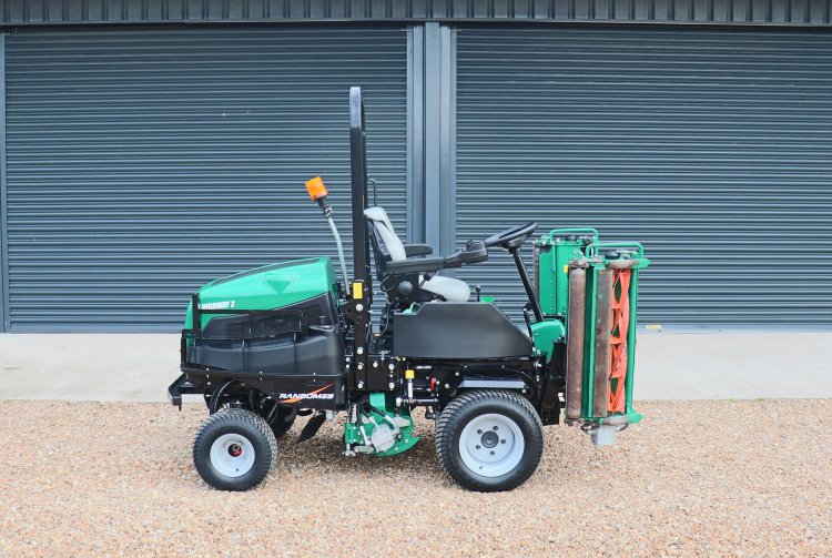Used Ransomes Highway 3 Ride On Mower for sale